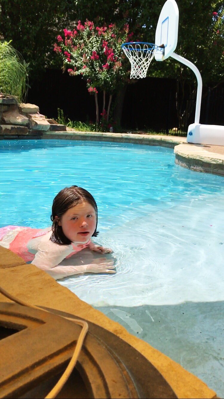 Sarah Daly On Twitter Nothing Like A Little Pool Day W My Favorite Girl In The World💋🌞🌺🌴🏄🏼♀️