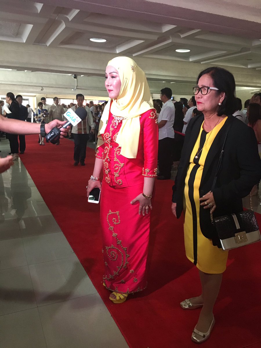 SONA 2017: What people wore at SONA 2017