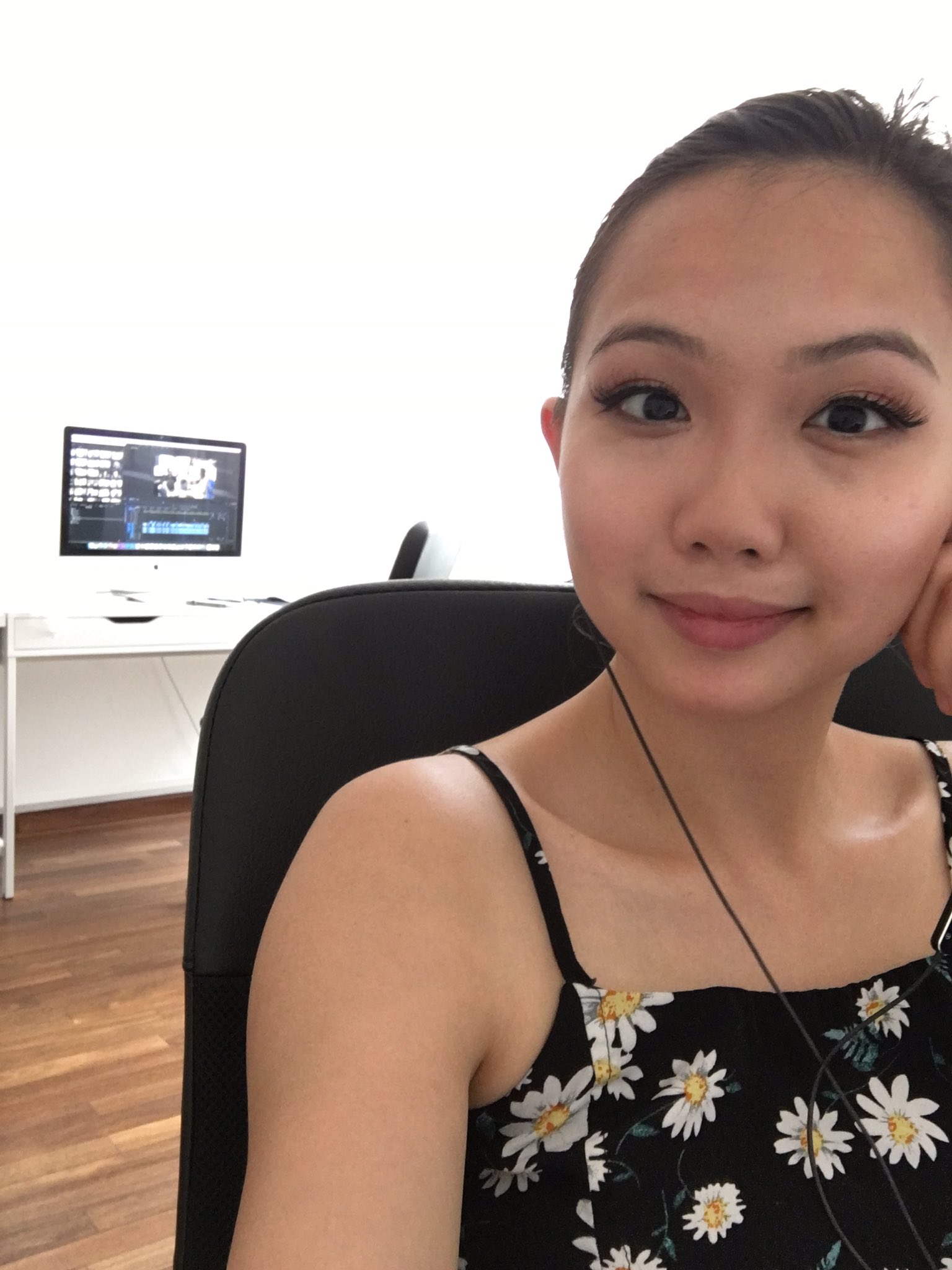 Harriet Sugarcookie On Twitter Wetwednesday Calls For A Swimsuit No Hot Sex Picture