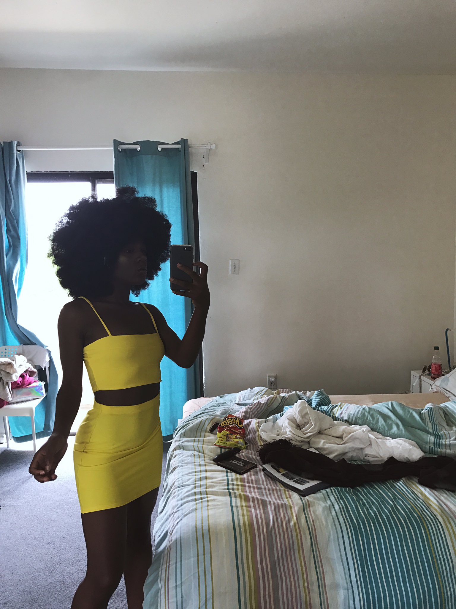 Mimi On Twitter A Concept Yellow On Black…