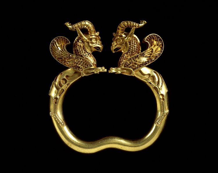 This stunning gold armlet was made between 500–300 BC and is decorated ...