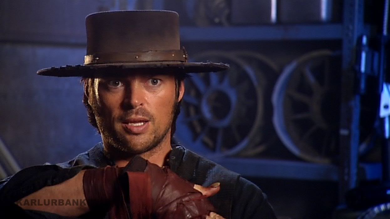 Karl Urban Black Hat
