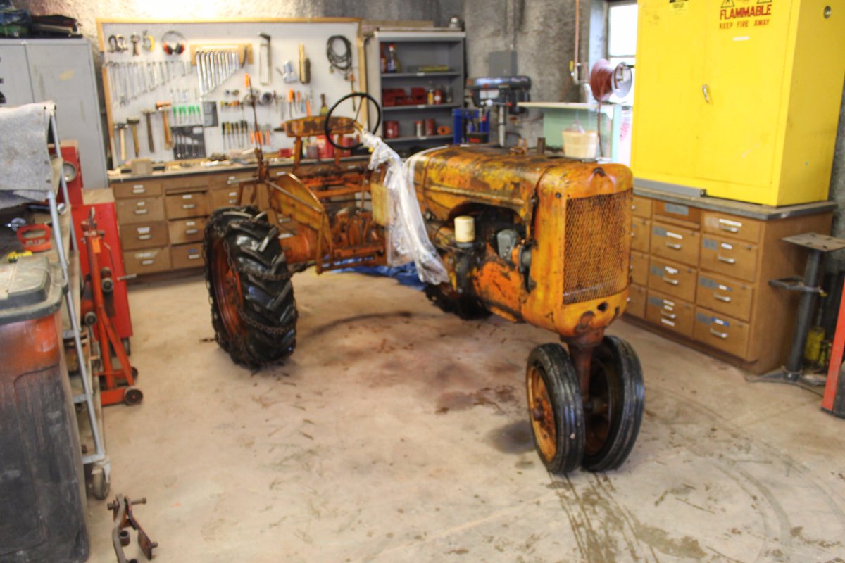 Ultimate Tractor Garage