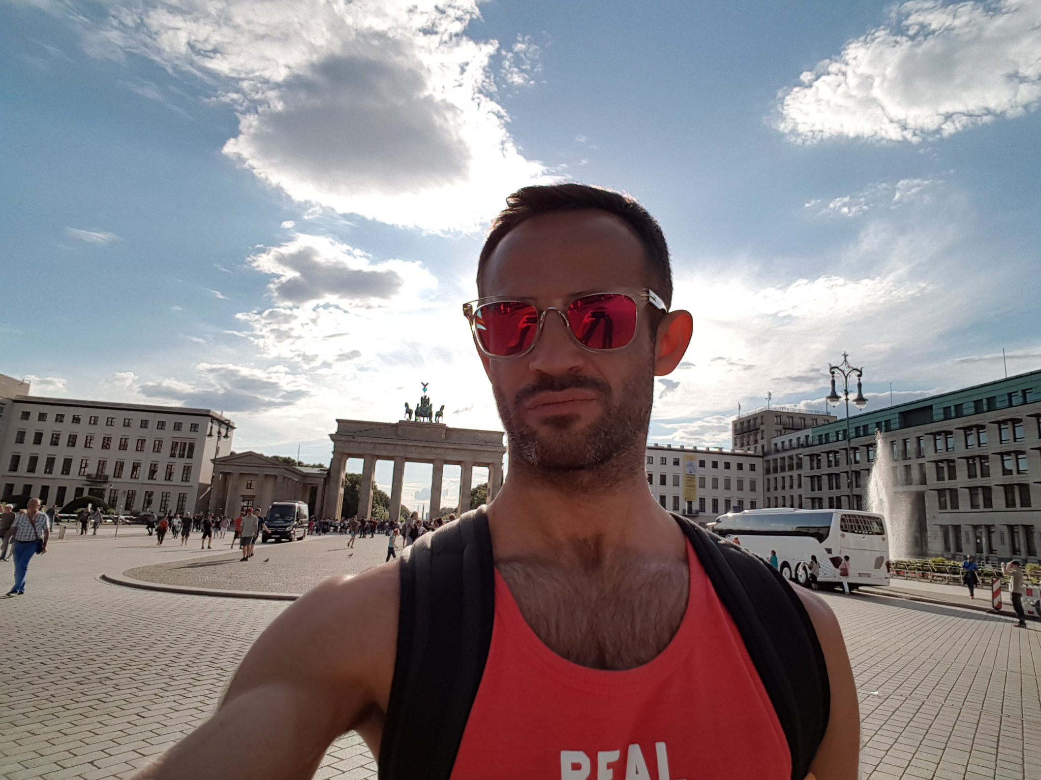 Vadim Romanov on Twitter: "Not alone 😜🤔 @gayporncrushes @HotMaleStuds @theo17110 @queerfever…