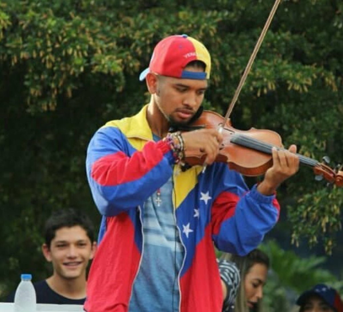 Maria Cavada's Instagram, Twitter & Facebook on IDCrawl