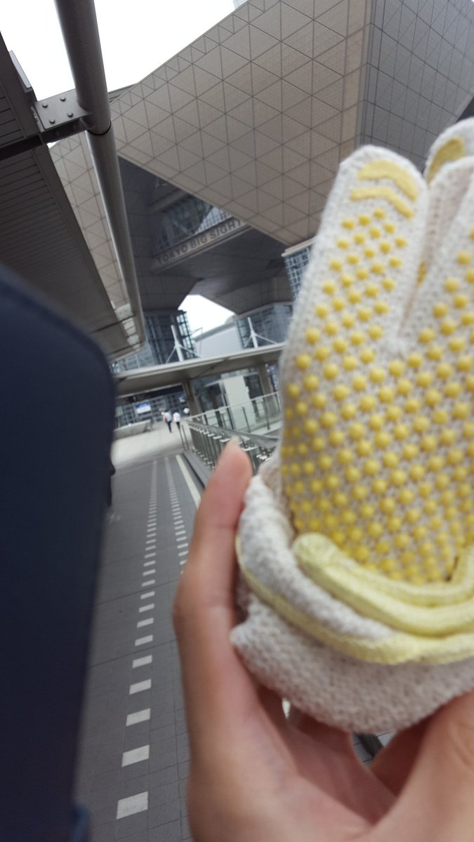 コミックマーケット92 0日目前日設営の様子 #C92 (4ページ目) - Togetter