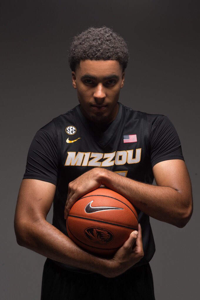 Matt Garley (MattGarley) - Tweets on iEmoji.com