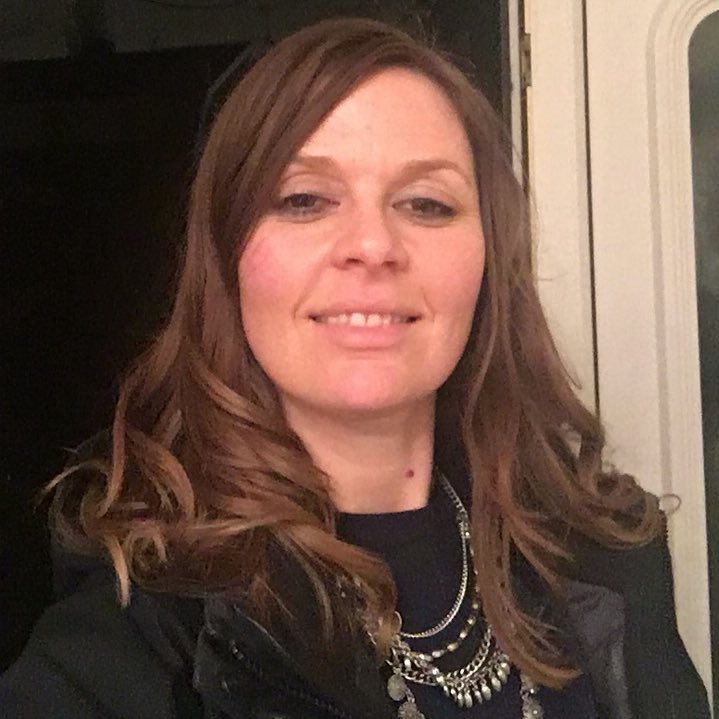 Jennifer Hume's Instagram, Twitter & Facebook on IDCrawl