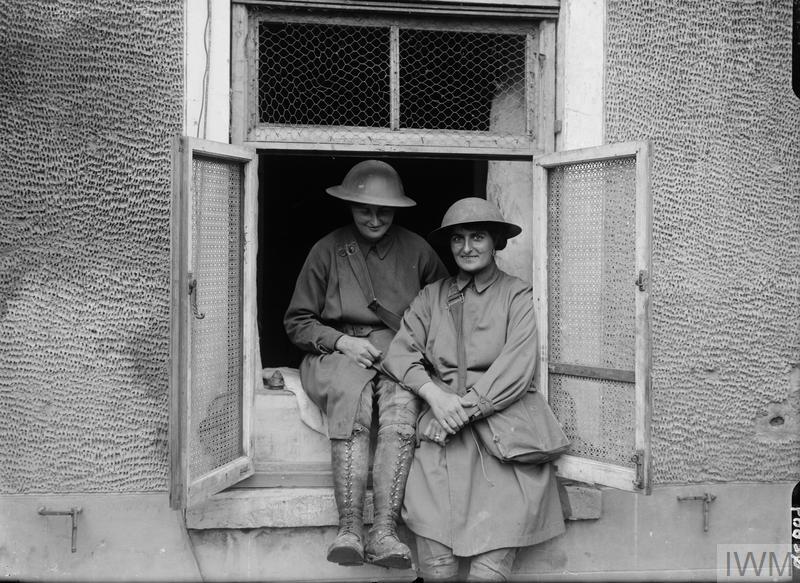 Jul 30, 1917 - Elsie Knocker and Mairi Chisholm, two British nurses ...