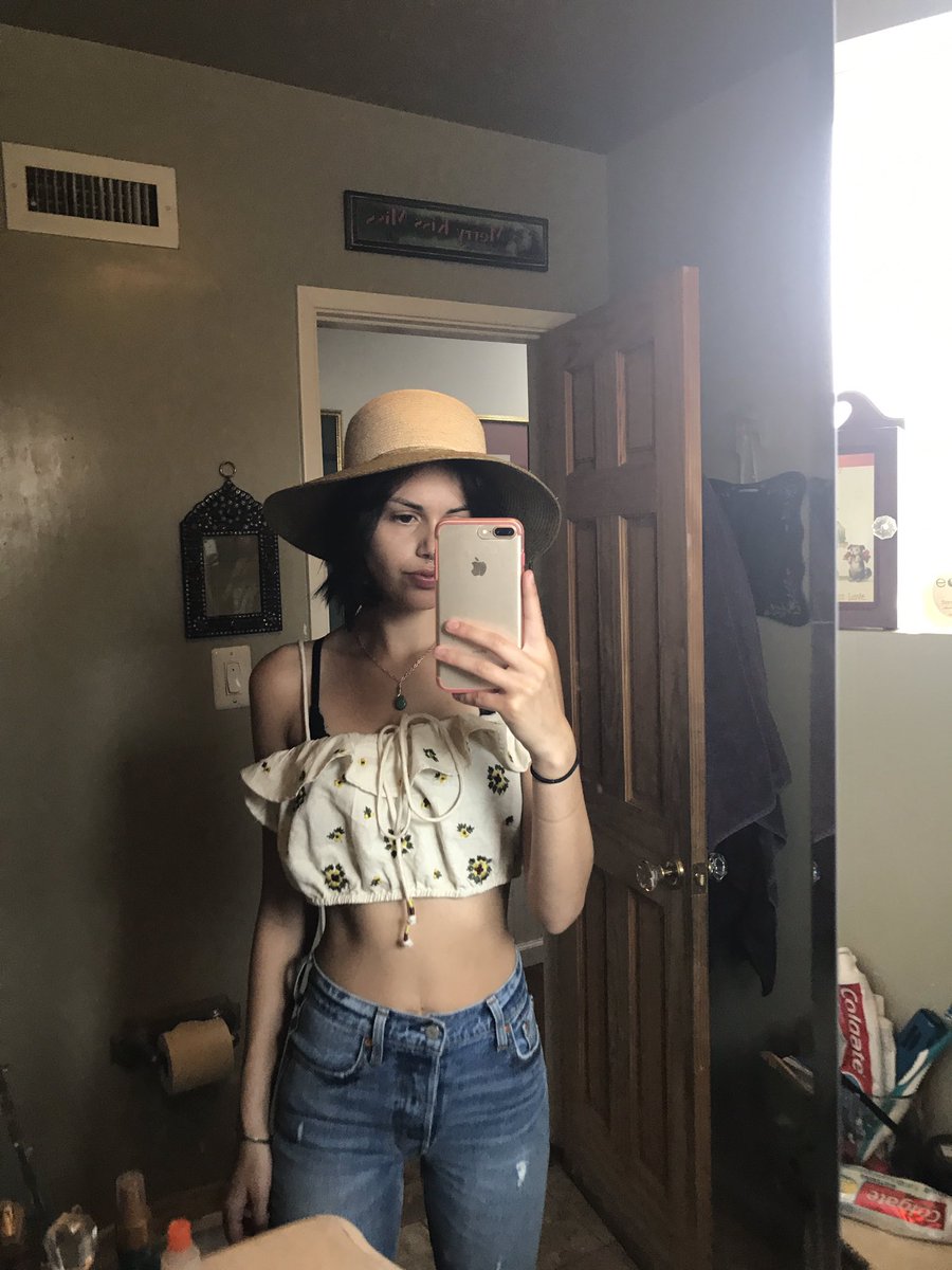 ๐ถ Lilanns Twitter