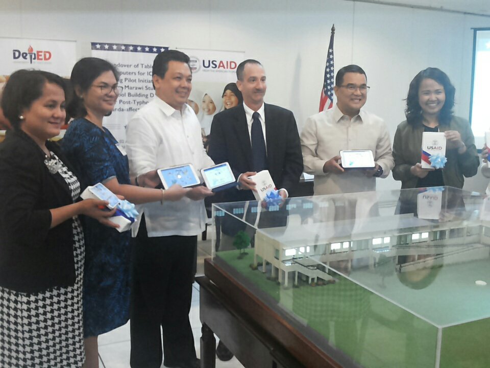 DepEd On Twitter Usec Pascua ASec Escobedo ASec Ambat Receive deped-on-twitter-usec-pascua-asec-escobedo-asec-ambat-receive