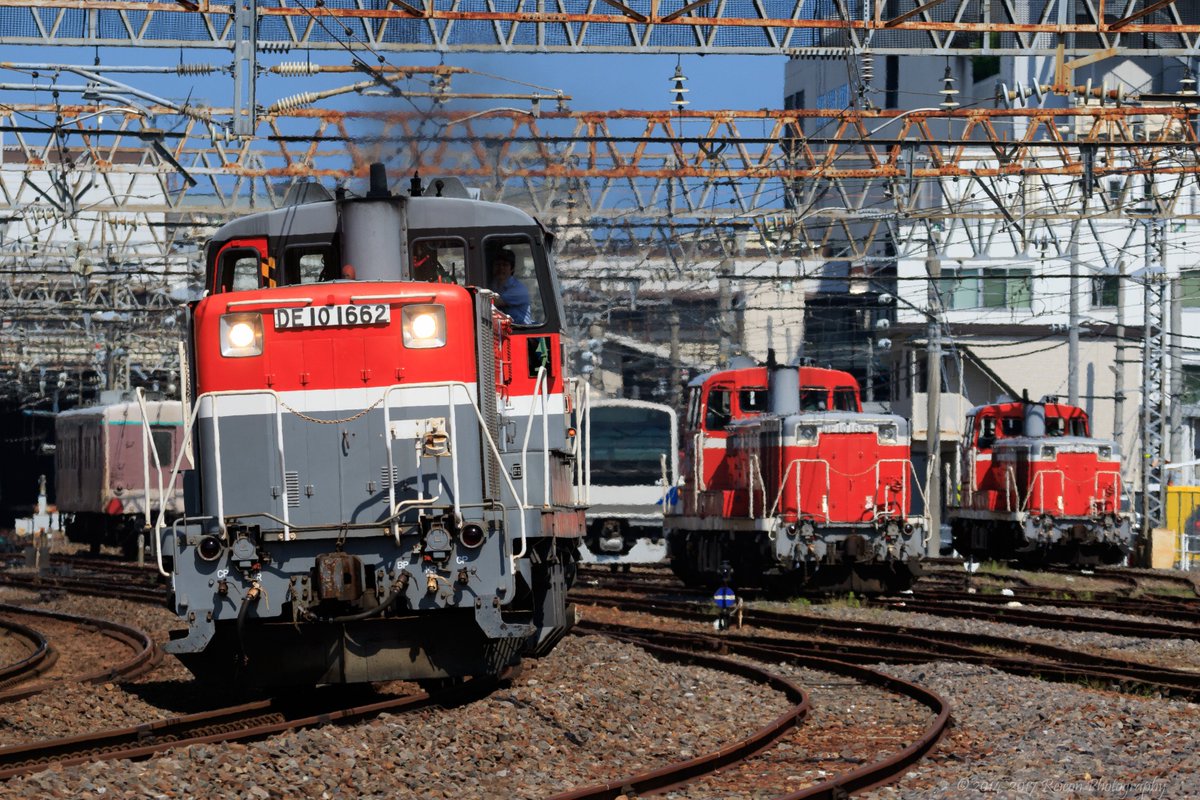 れいこん on Twitter: "2017.7.31 単9394 DE10-1662 シキを多賀に送る任務を終え帰途に就く貨物機。 丁度機関区で乗務員訓練中のE531も入り水戸らしい絵に ...