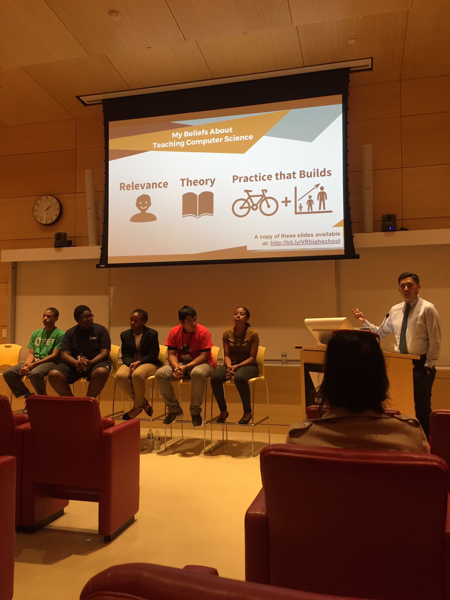 Julie Seda (@julie_seda) / Twitter