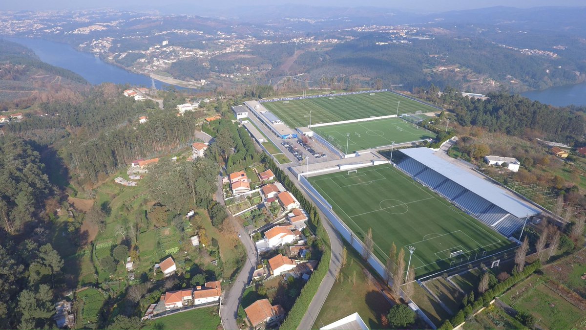 Centro de Treinos e Formação Desportiva PortoGaia (Olival) - Estádio do ...