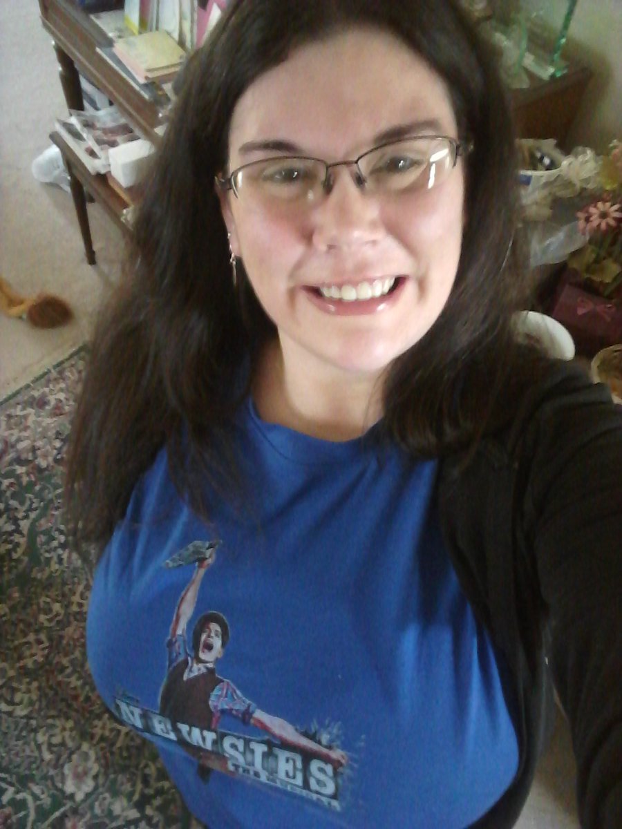 Stephanie Crow's Instagram, Twitter & Facebook on IDCrawl