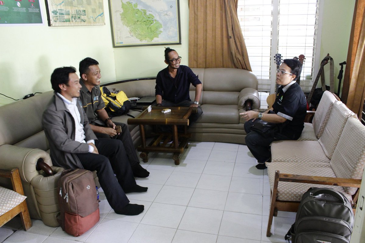 Yulia Eka Putri (@MatahariSuluh) | Twitter