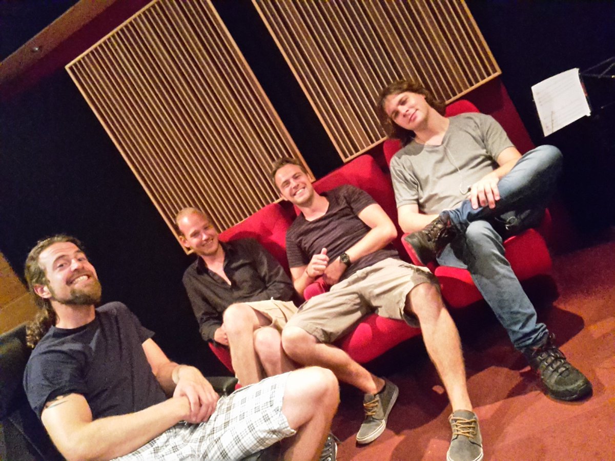 Lightspeed girls wet tshirt contest - sharkkasl