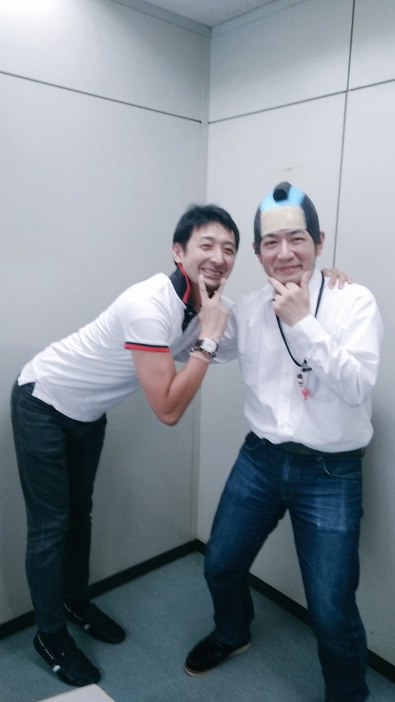 三和の人 On Twitter ヒゲアブラーさんと三和の人 仲良しっぽい二人です! パブ全開コンビ