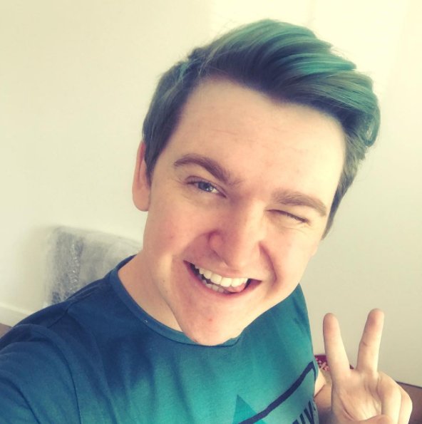 Alisha Read (@FloofyTotoro) | Twitter