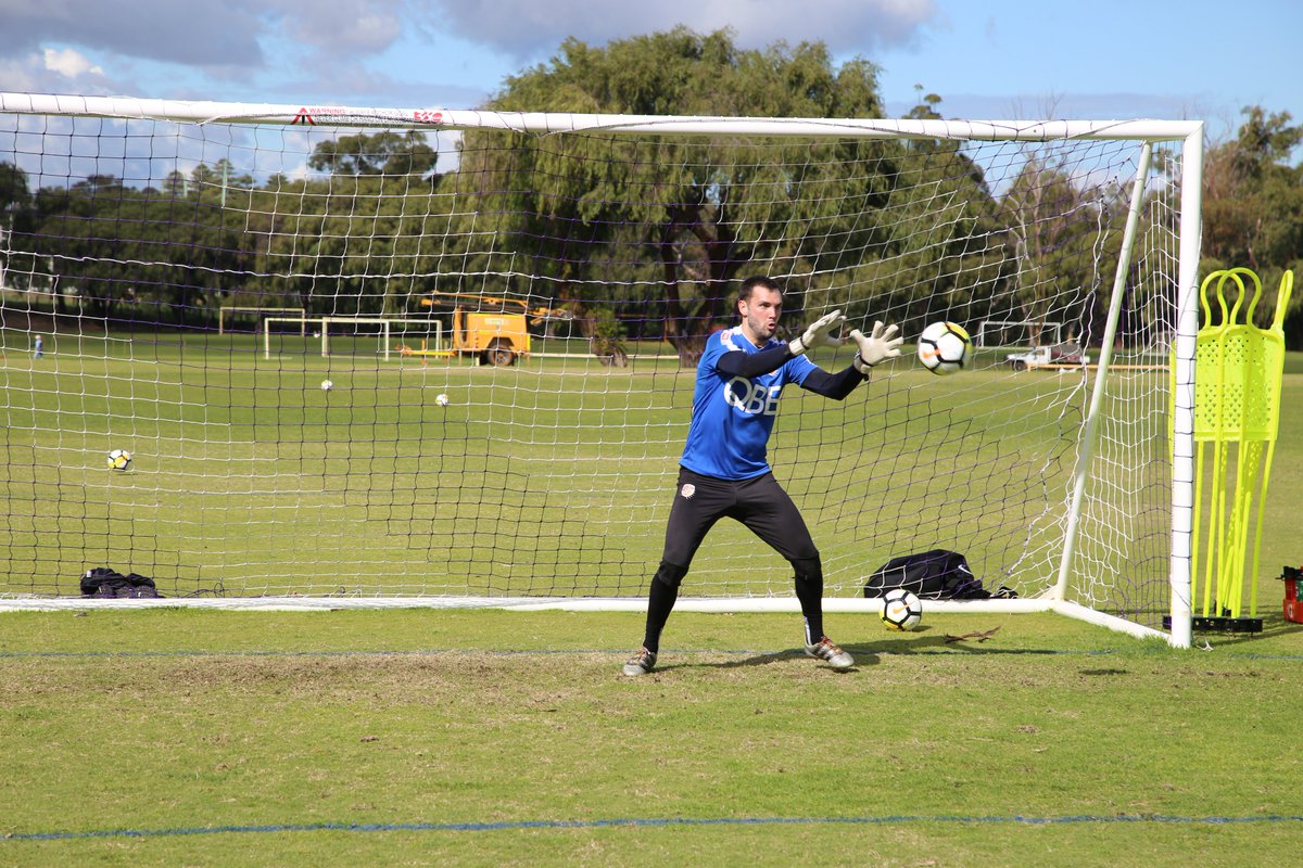 Danny Milosevic : sticks tirelessly pre season Danny Milosevic ...