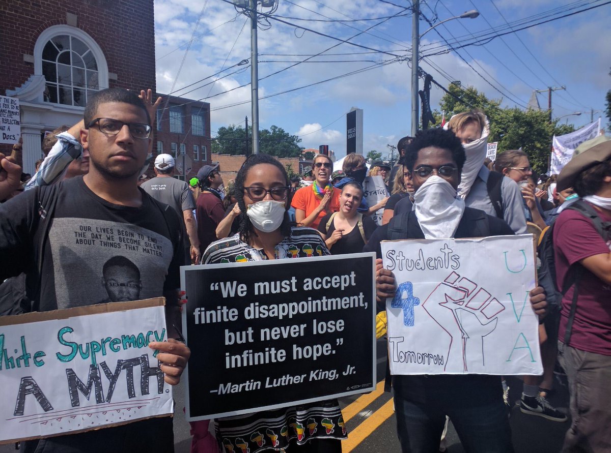 Charlottesville counter-protesters at UVA 🏾 🏾 🏾 : r/pics