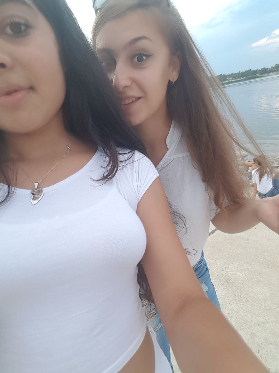 Roxana Roxy (@Roxy4411) | Twitter