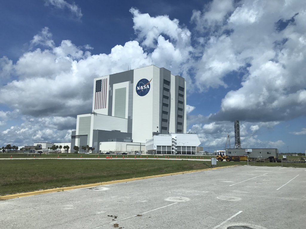 Nasa Largest Building