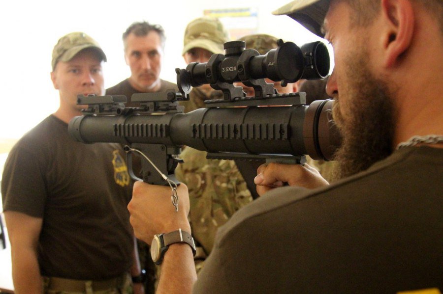 어떤 미국 회사의 우크라이나 수출 제품.jpg : 클리앙