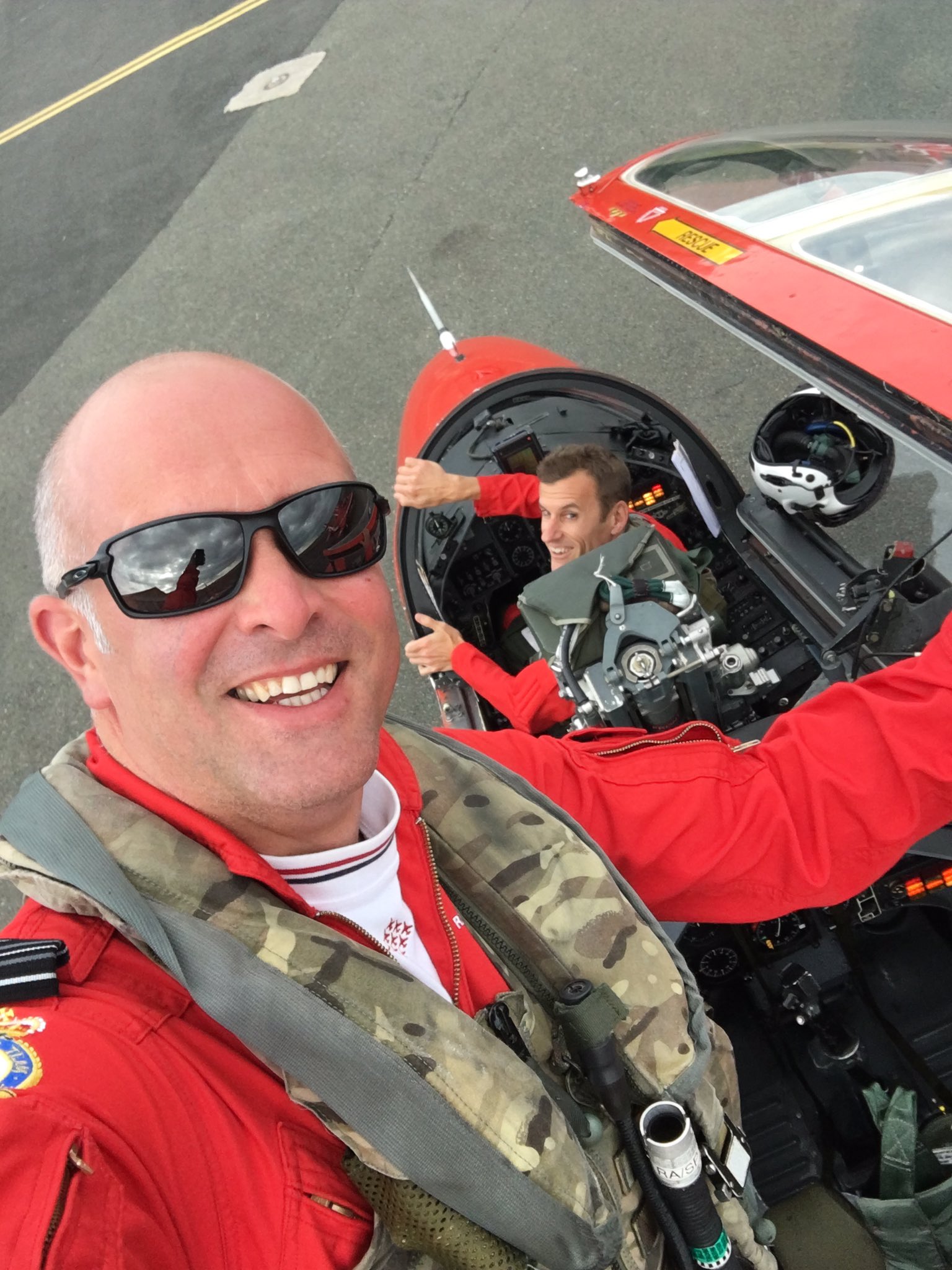 Mike Ling on Twitter: "Today we said "Farewell" to our Officer Commanding, Red 11, Wing ...