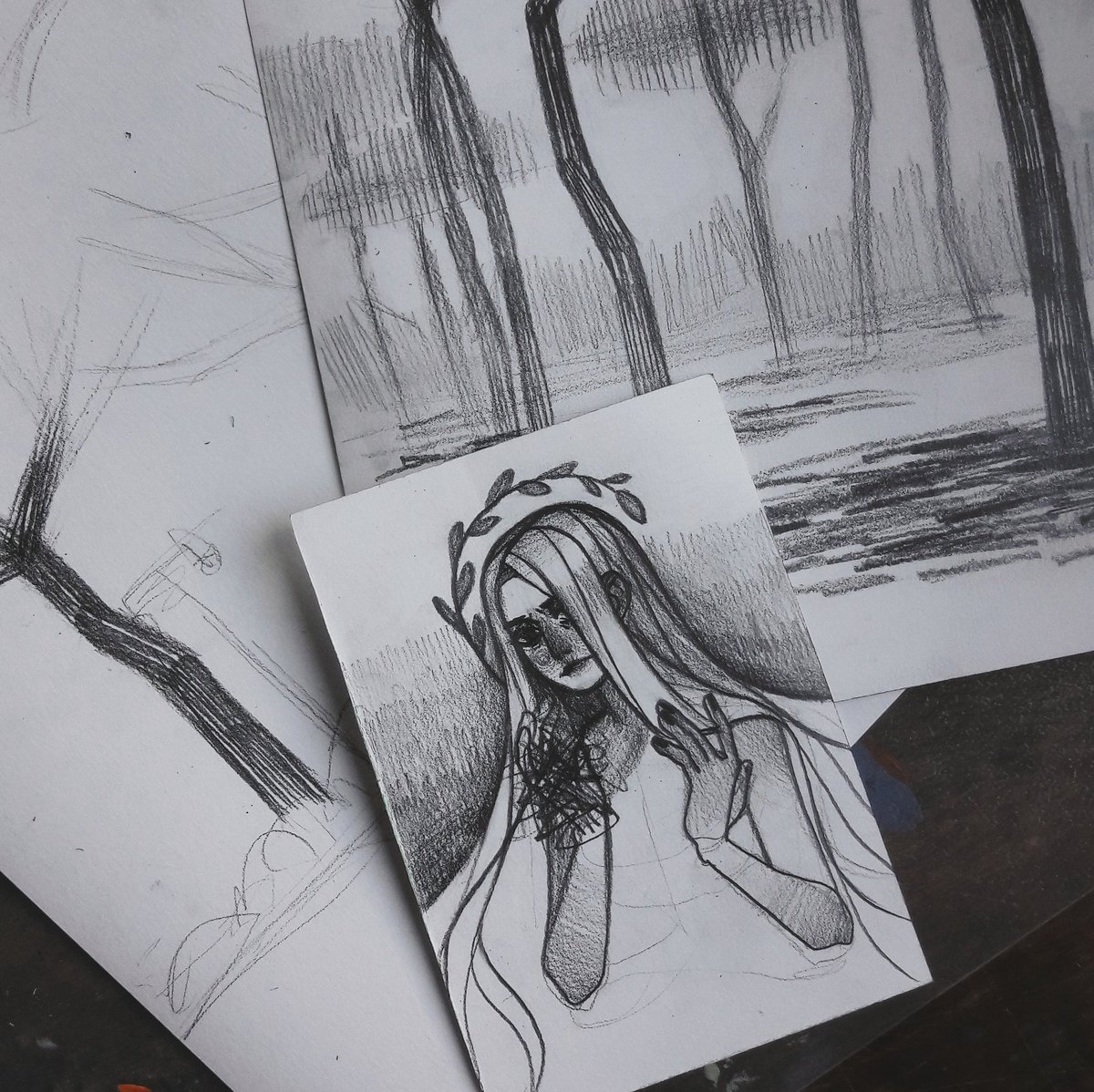 「This is Brute. He's trying his best to overcome the trauma, 」bambi | comms openの漫画