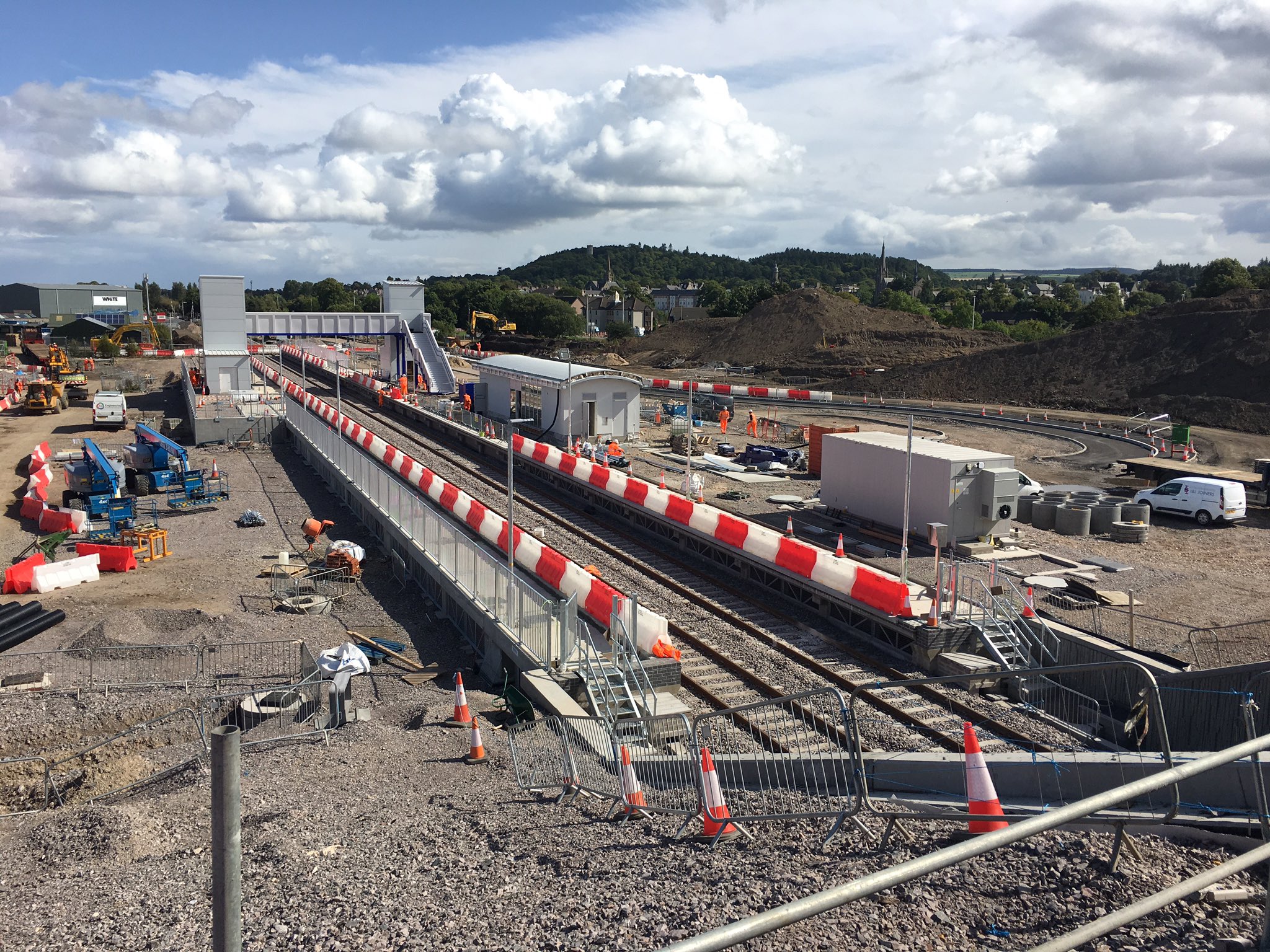 Why are railway platforms sloped at the ends - Page 3 — Digital Spy