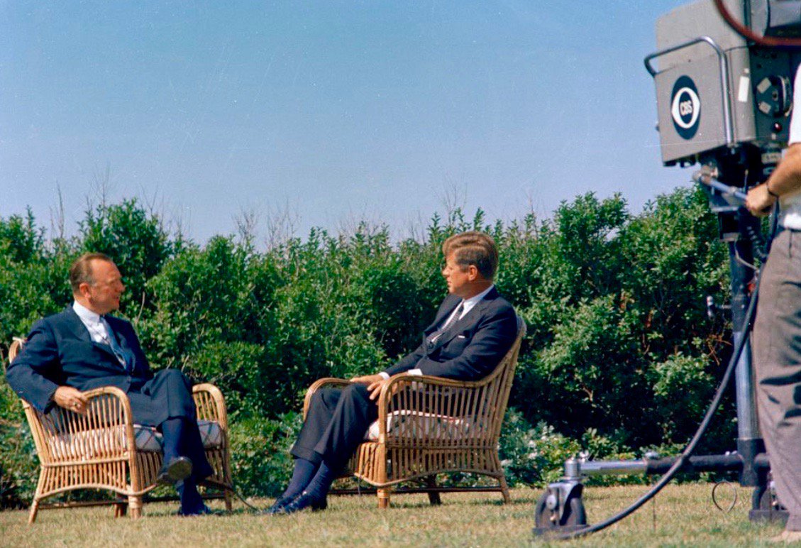 JFK interviewed by Walter Cronkite, 1963. : r/OldSchoolCool