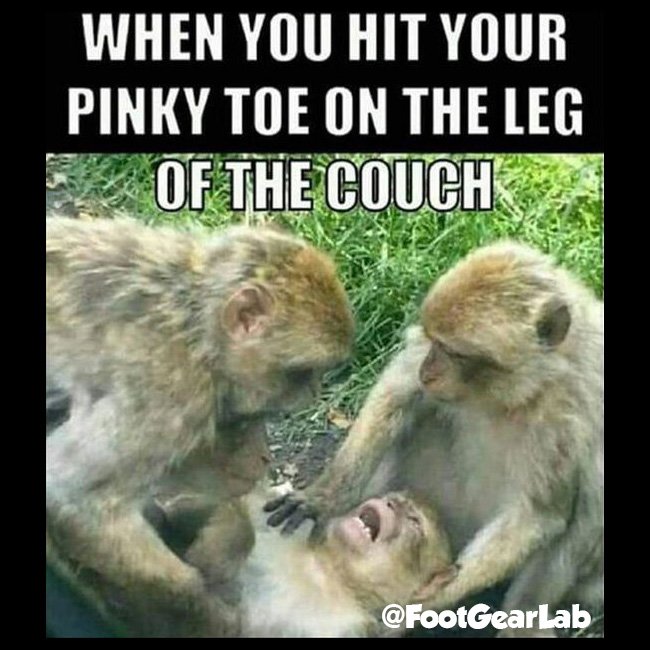 Footgearlab On Twitter When You Hit Your Pinky Toe On The Edge Of The Table Pinkytoe