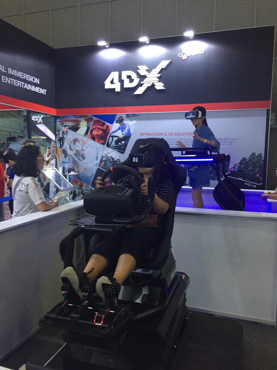4DX on Twitter: "Many 4DX fans are experiencing the virtual world with realistic motions here ...