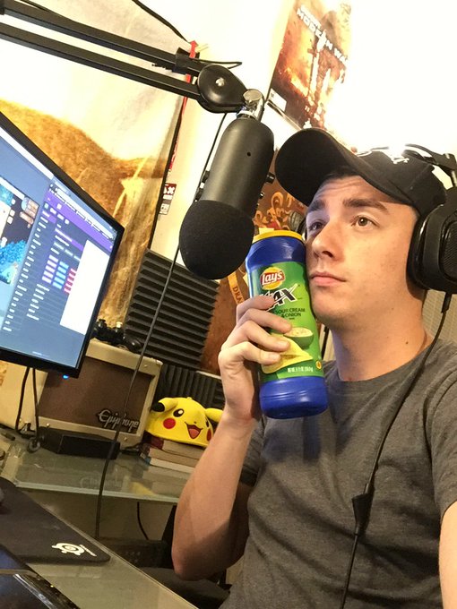 TW Pornstars - Chris Petrone. The most retweeted pictures and videos ...