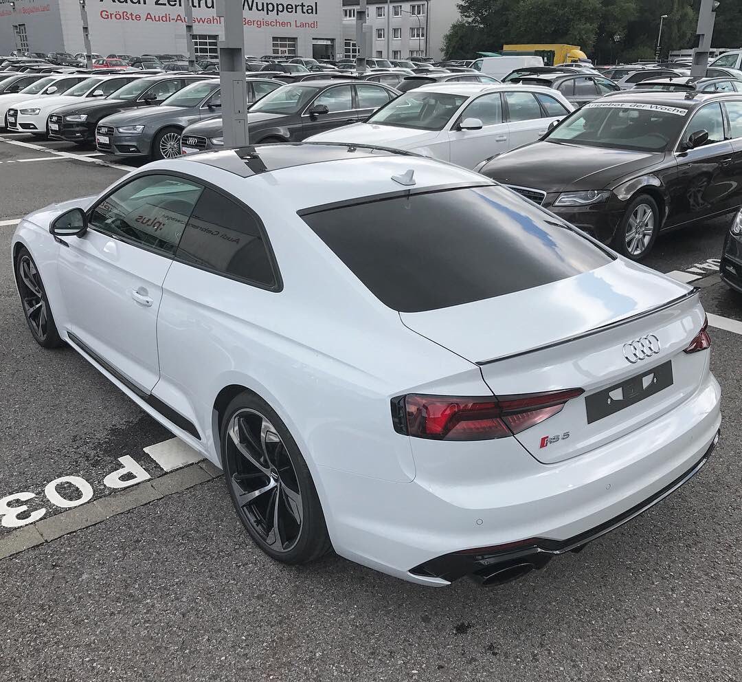 Audi Rs5 White
