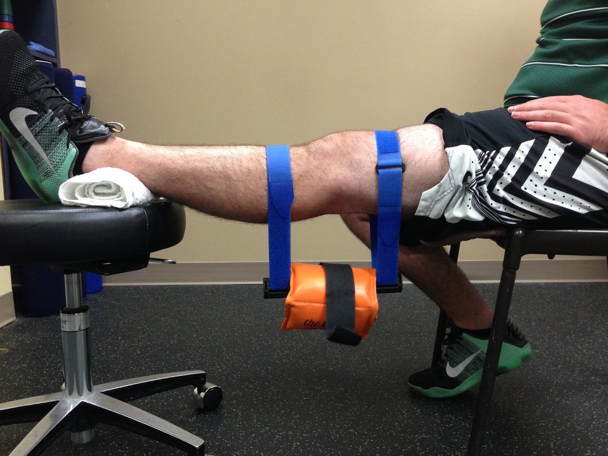Knee Extension Device