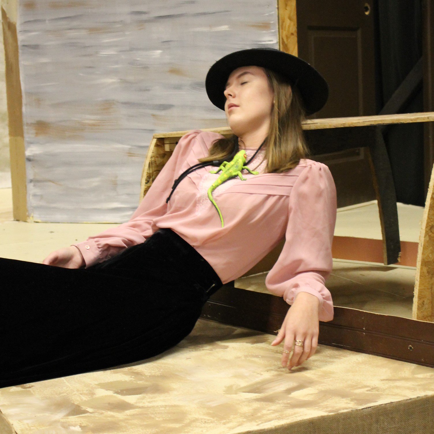 Buracos Beijando Kate Barlow Morte Vibeyvidzz | The Story Of Kissin'