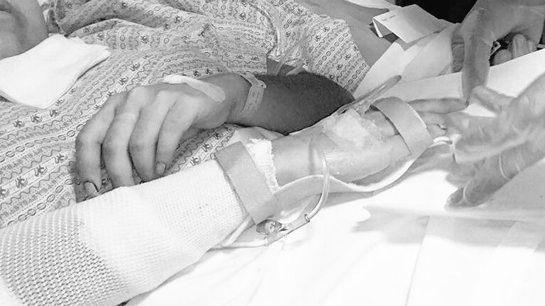 GMA News on Twitter: "19-anyos na estudyante, sugatan matapos saksakin sa leeg at tangkang ...