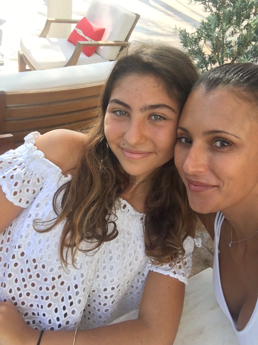 April Kline's Instagram, Twitter & Facebook on IDCrawl