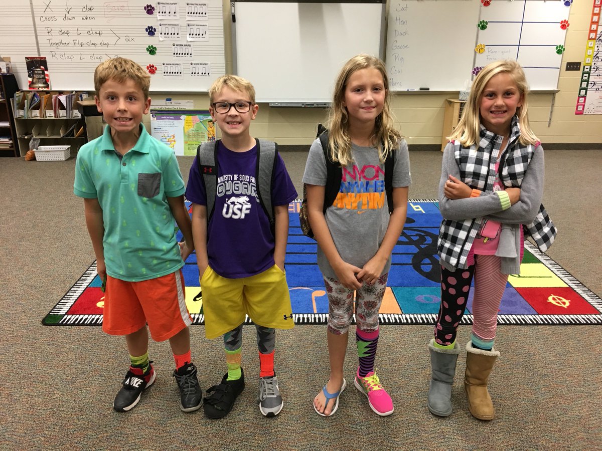 Mismatch Day At School