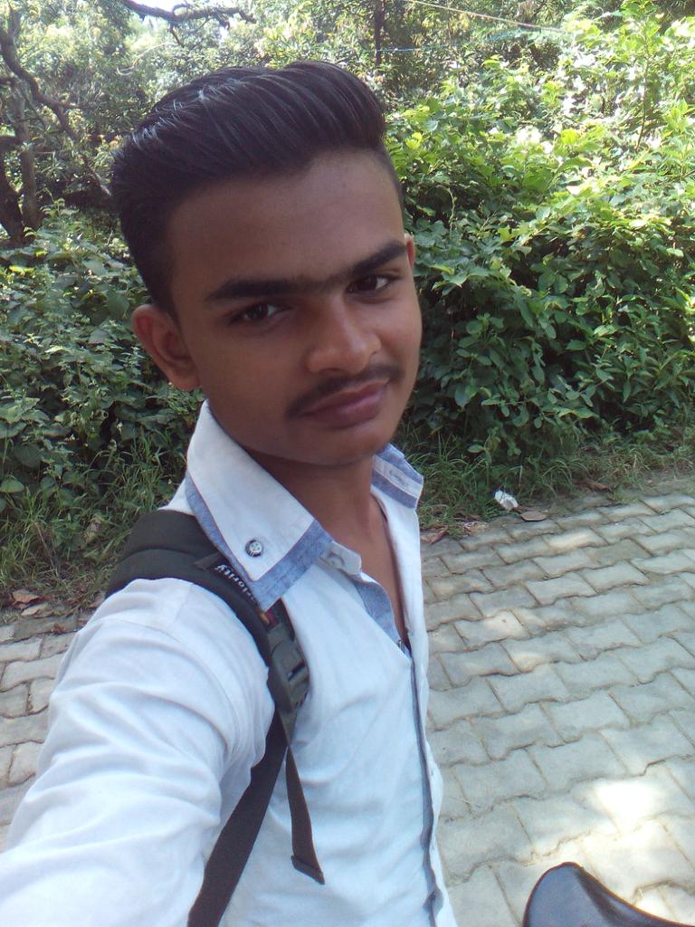 Ayush Ojha (@AyushOj53494406) | Twitter