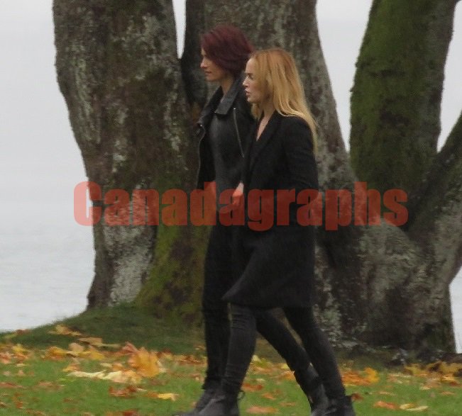 [Crossover Spoiler] Two Photos Featuring Heroes From All Four Shows : r ...