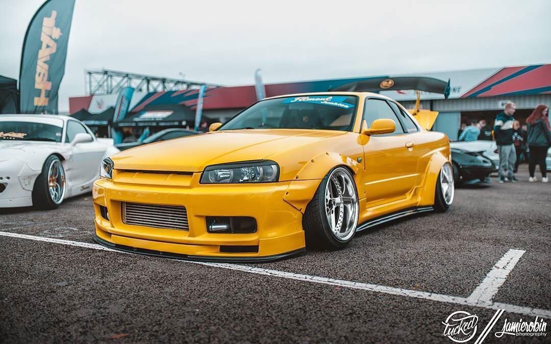 R33 Skyline Stance