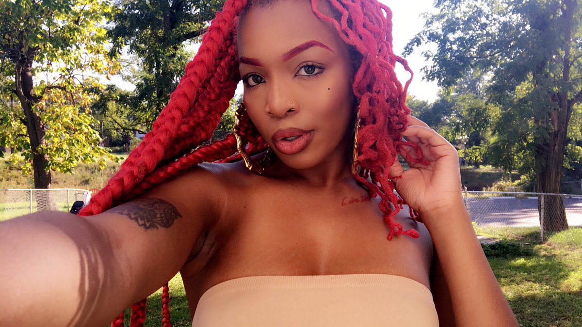 chellz🌹 on Twitter: "Chelly The MC - Northeast Baby (Official Video) https://t.co/sInyP5Gcli ...