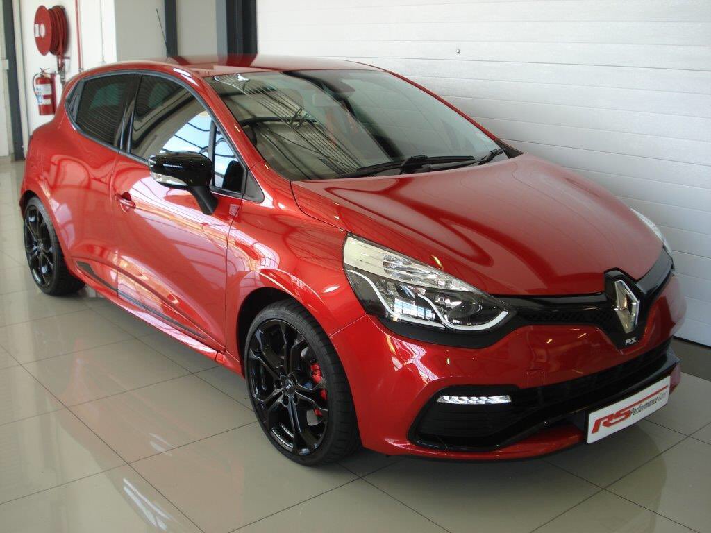 Renault Clio 2022 Red
