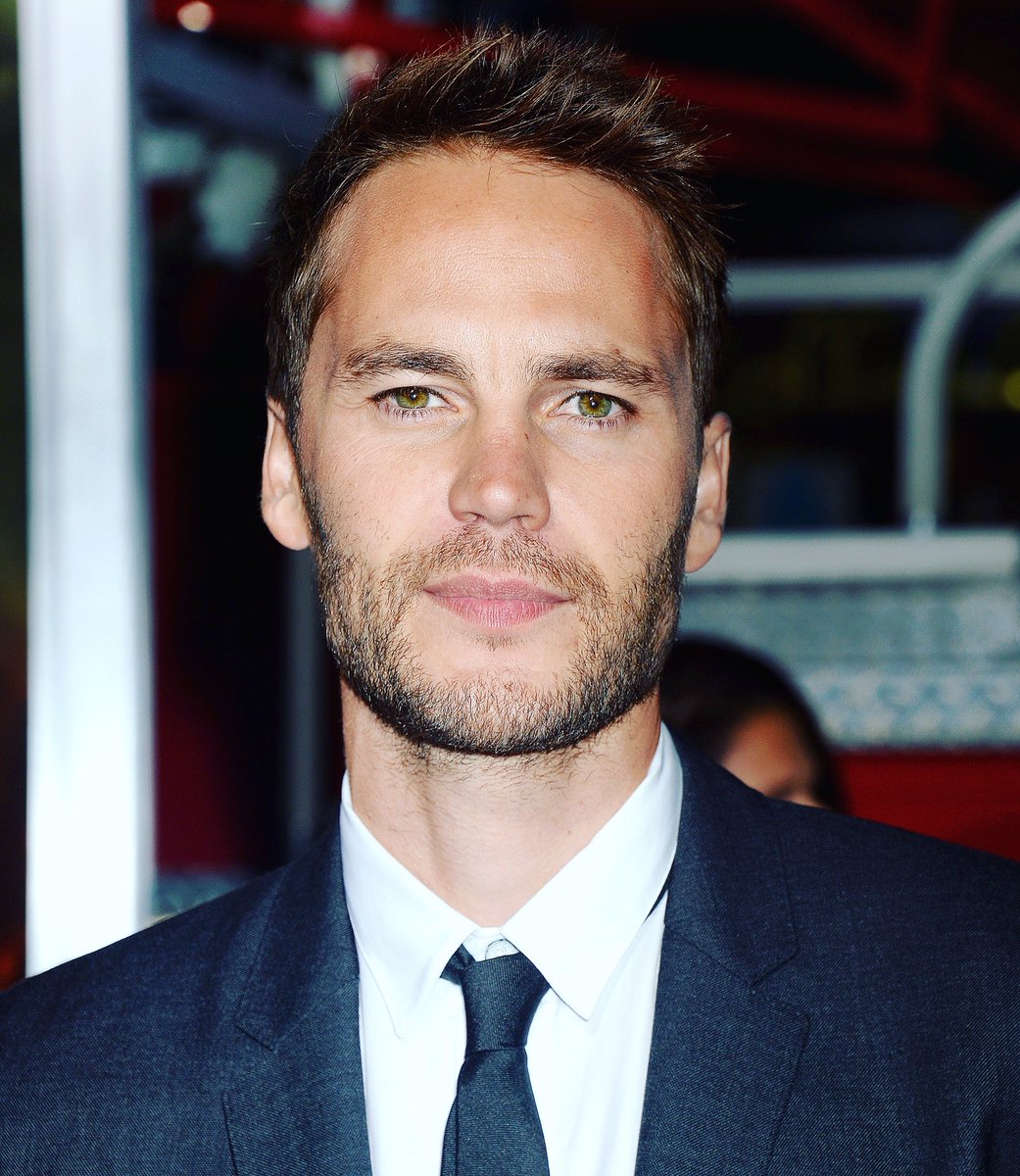 Taylor Kitsch - Christopher MacKenzie [Only The Brave] Thread #4 ...