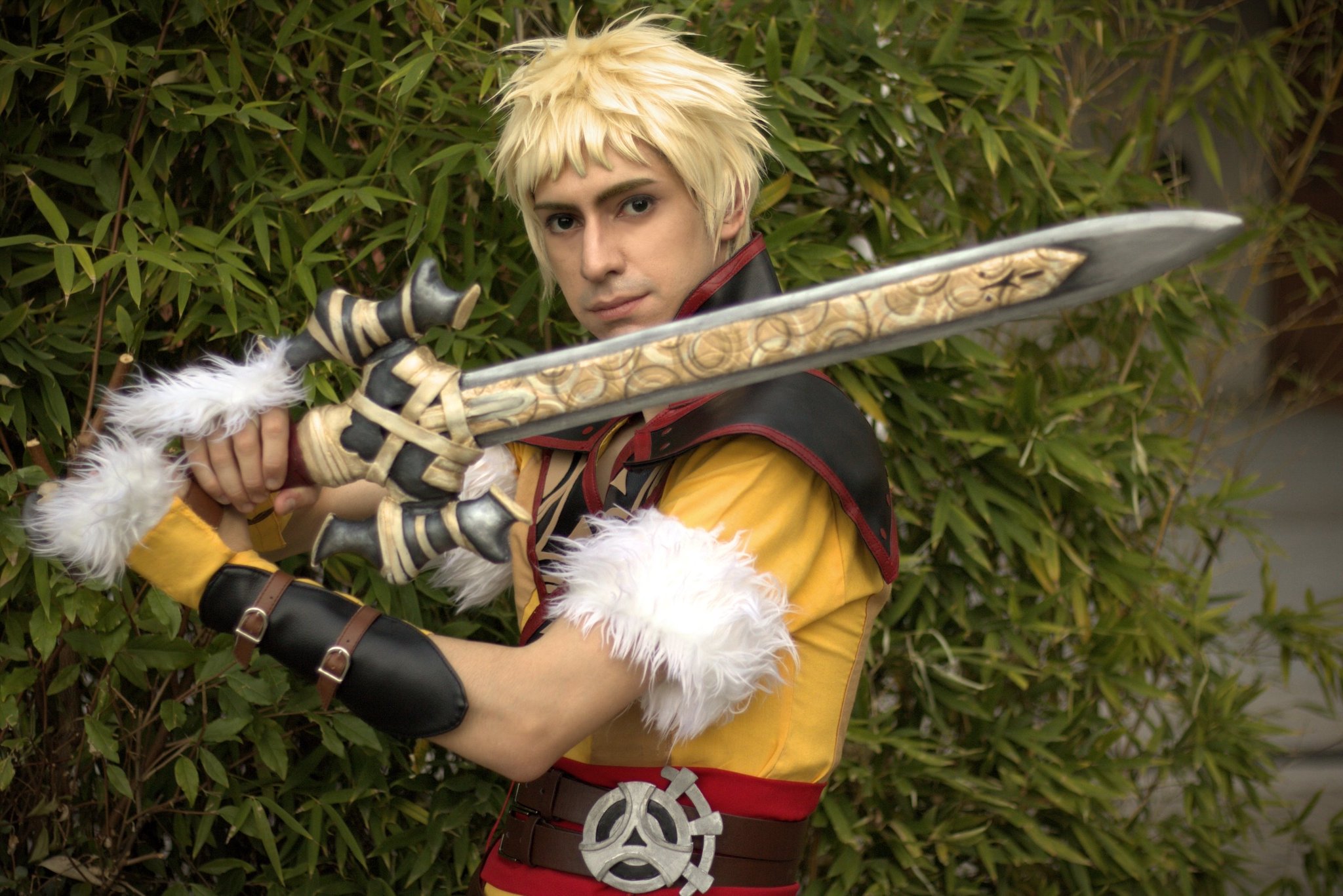 Owain Fire Emblem Sword Hand