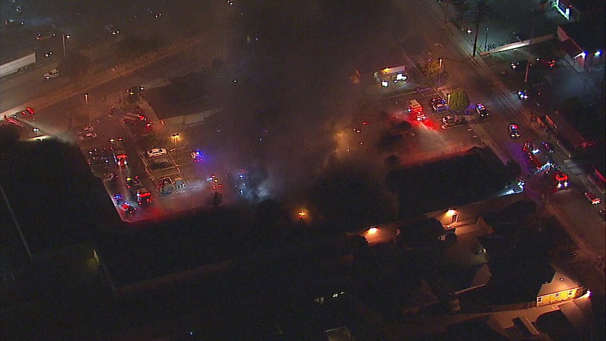 Firefighters Work To Extinguish Blaze At Strip Mall In Cudahy Area At