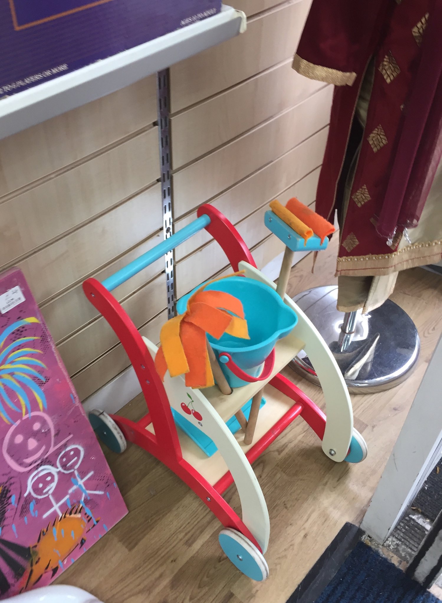 Linzie Hunter on Twitter: "At least it’s not pink... I guess... 😧# ...